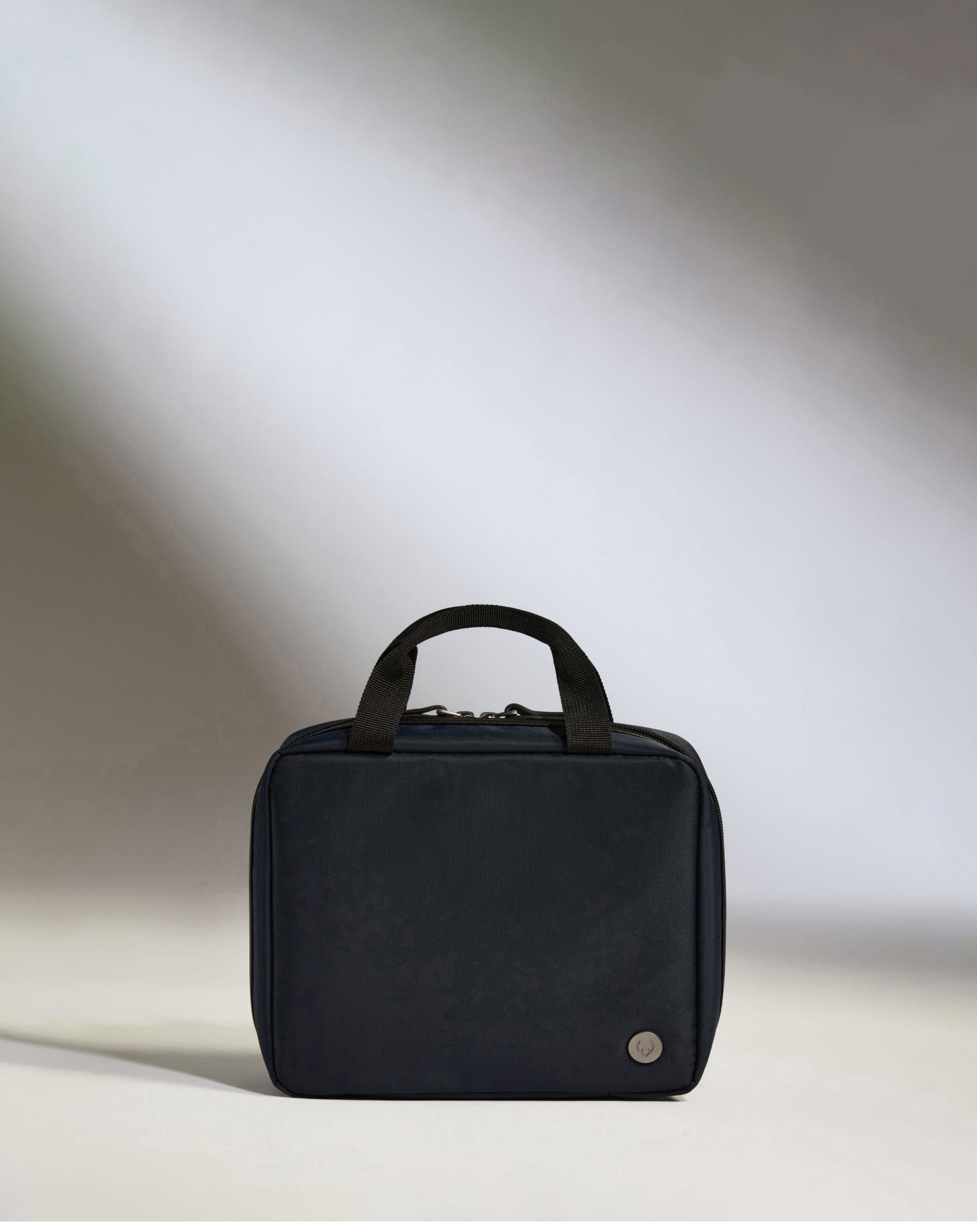 Travel toiletry accessories store